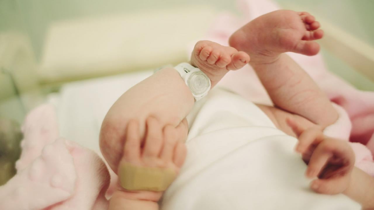 Kaplan USMLE Step 1 prep: Answer 3 questions about infant patients ...
