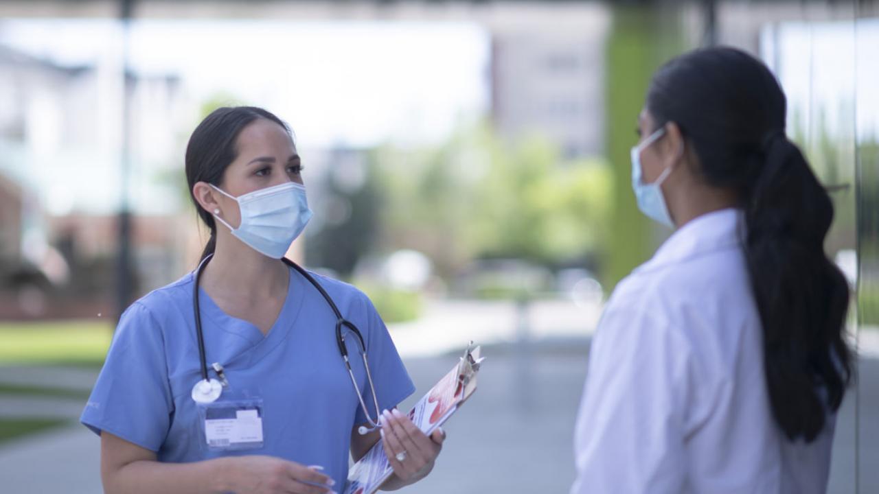 Tips for speaking with colleagues about COVID-19 vaccination | American ...