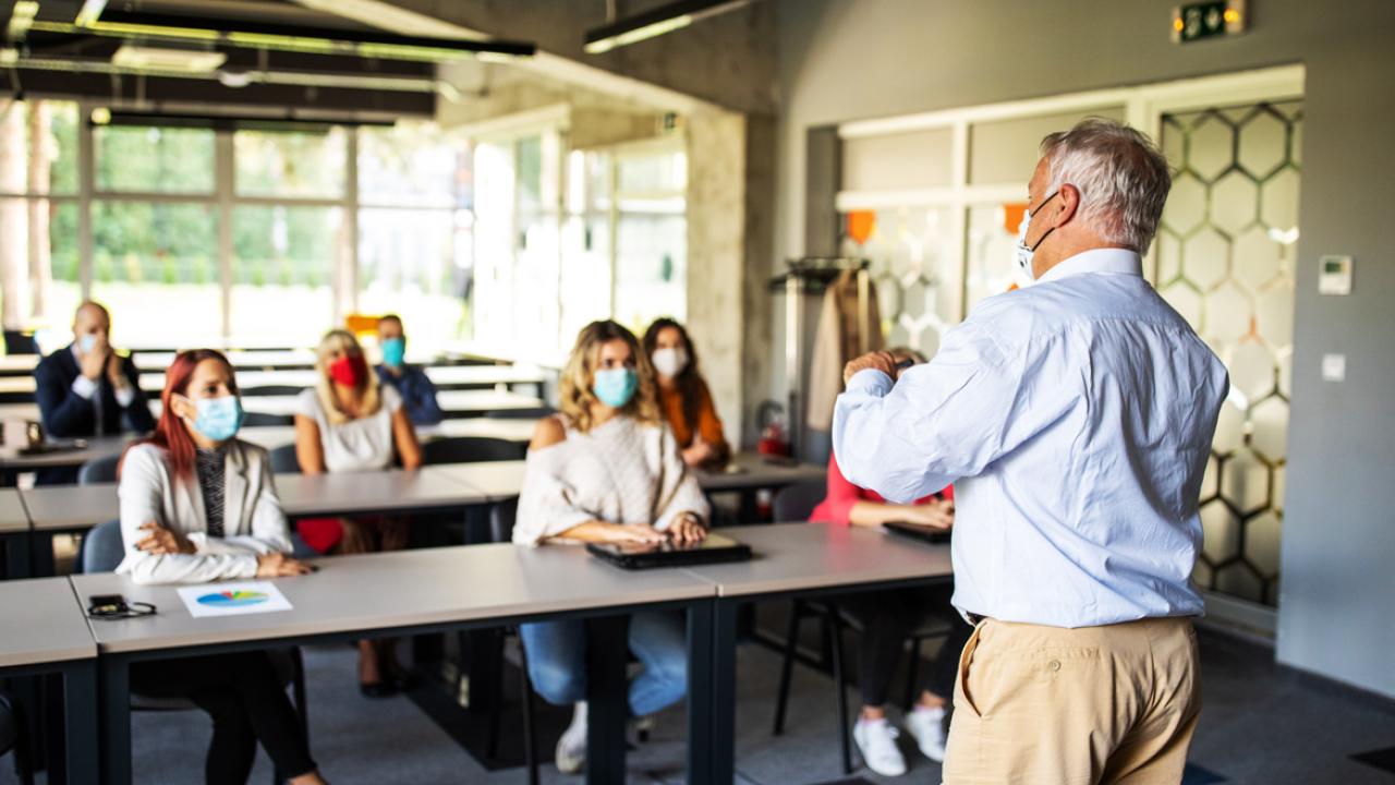 Women in medical schools: Dig into latest record-breaking numbers ...