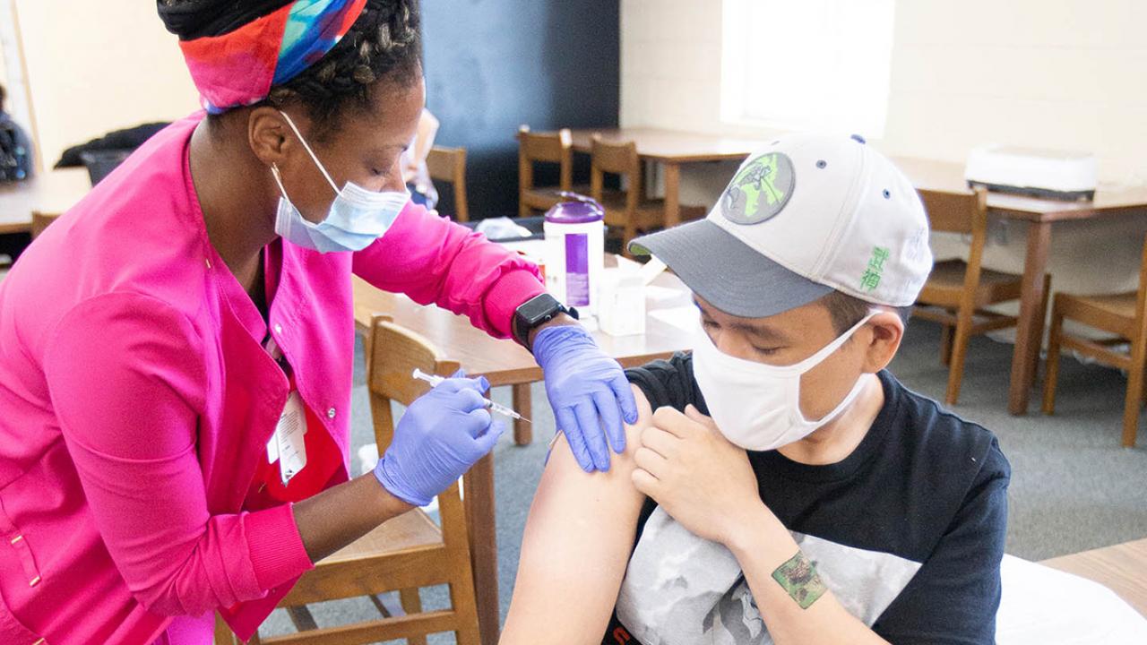 COVID-19 vaccination: 1-on-1 talks can still work, says pediatrician ...