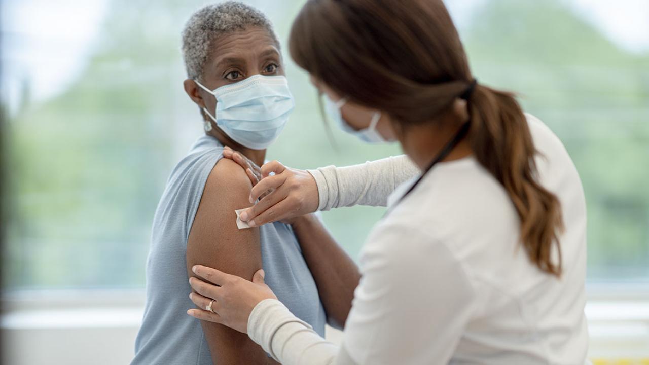 Expert advice on seniors, pregnant women and flu shots | American ...